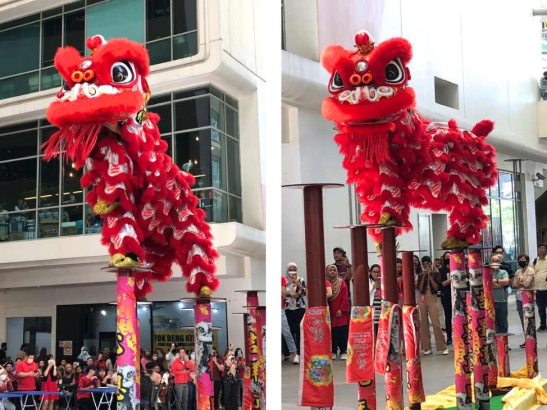 Red-High-Pole-Lion-Dance